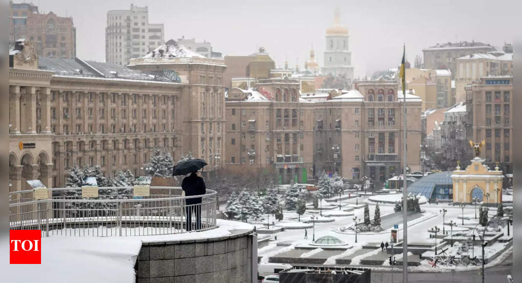Kyiv: Cold and dark: Kyiv readies for 'worst winter of our lives ...