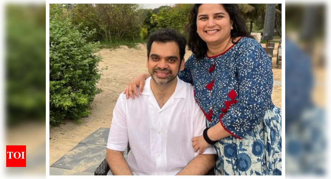 Rahul Deshpande pens adorable note for wife Neha Deshpande on 14th ...