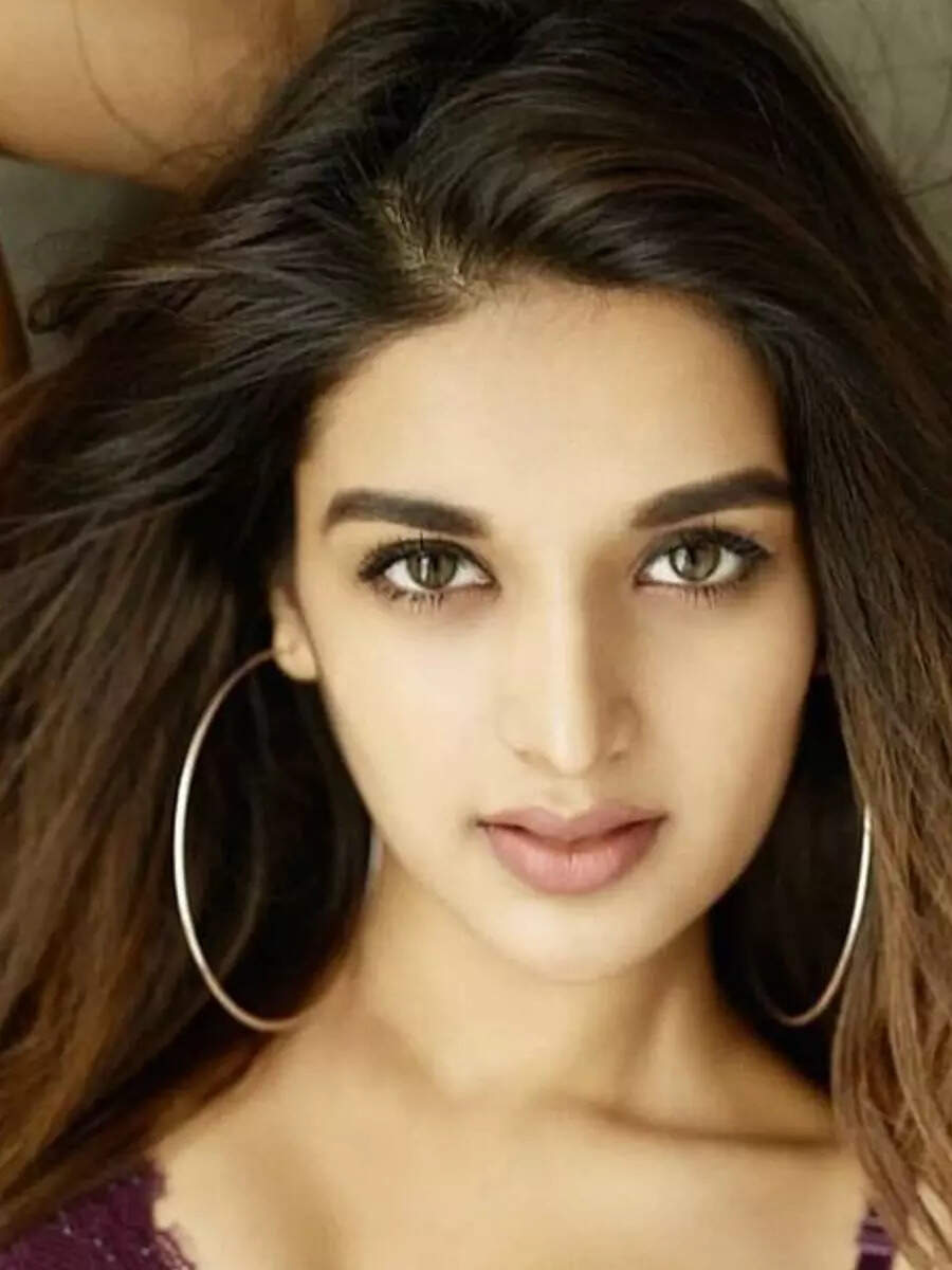 10 jaw-dropping looks of Niddhi Agerwal | Times of India