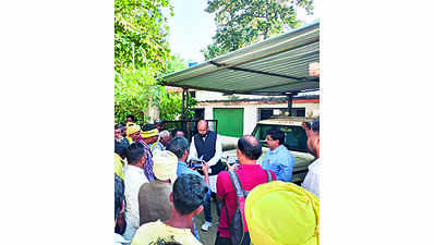 Mandla District: Locals Protest Shut Down Of Forest Wood Depot | Bhopal ...