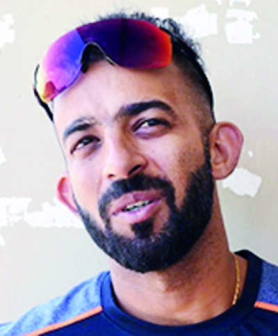 Faiz: Ton-up Faiz Lets Bat Do The Talking | - Times of India