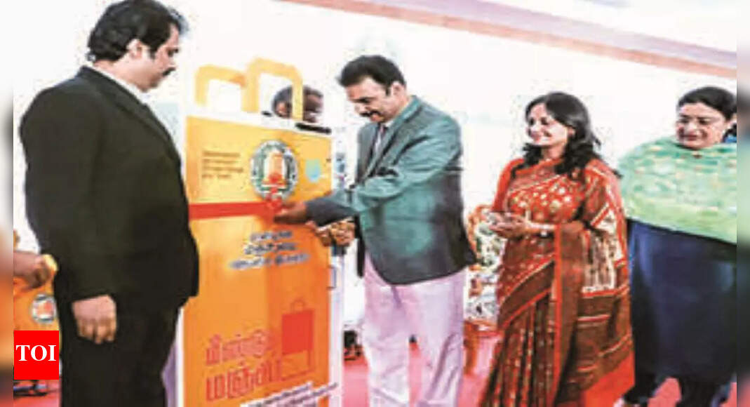 Madurai: Manjappai Vending Machines Installed At Madurai Bench ...