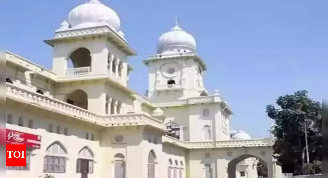 LU celebrates its 102nd anniversary today - Times of India