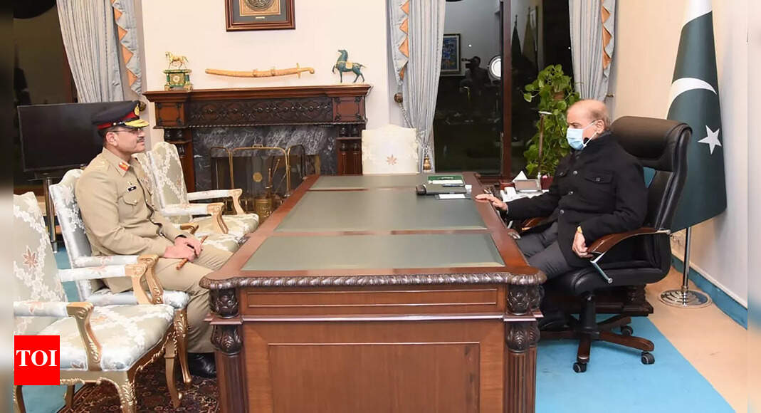 The new Pak army chief is a big setback for Imran - Times of India