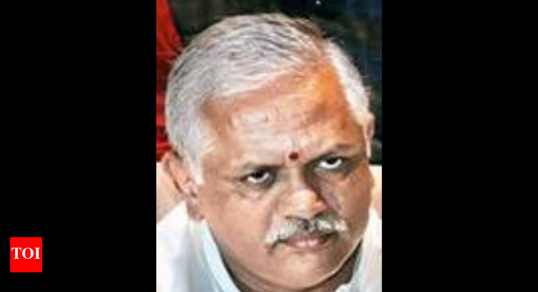 Poachgate: Telangana HC stays SIT notice to BJP's BL Santhosh till ...