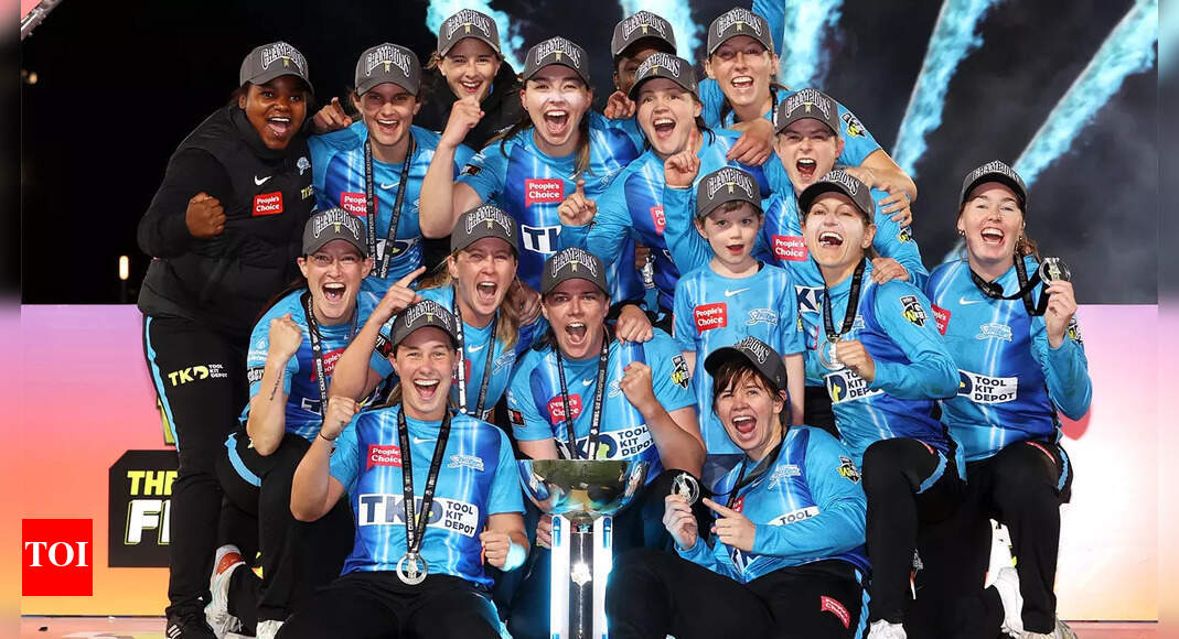 Adelaide Strikers win first WBBL title | Cricket News - Times of India