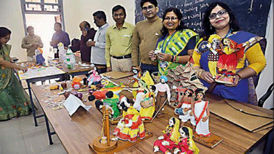 Teachers showcase toy-based learning tools for children | Bhubaneswar ...