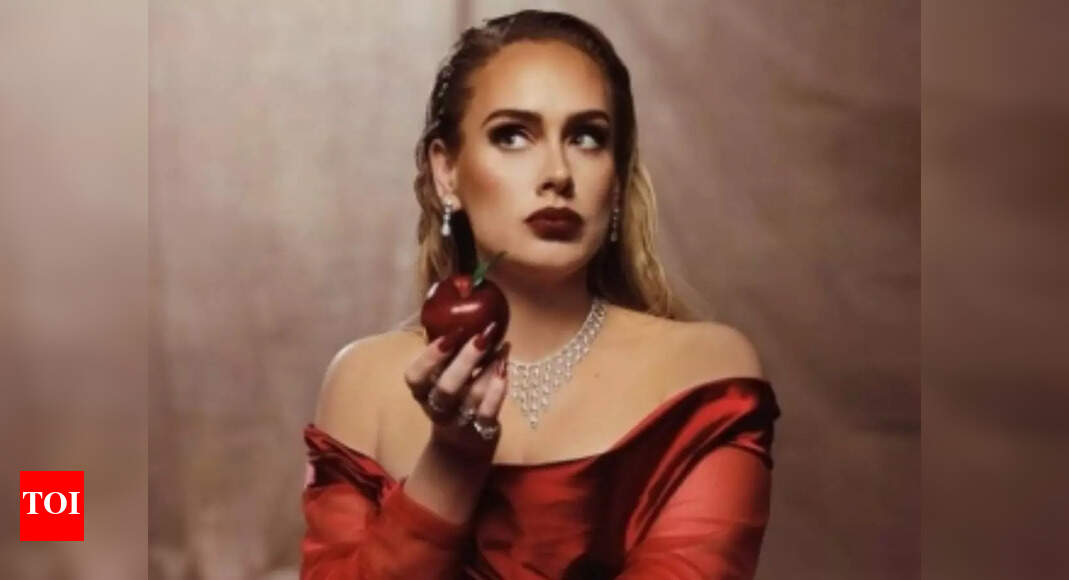 Adele cracks jokes, tells fans to order drinks during her Vegas act ...