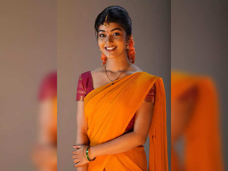 Prem’s daughter, Amrutha, poised to make her acting debut | Kannada ...