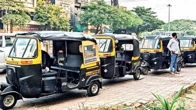 Pune: Autos to stay off roads from today over bike taxis | Pune News ...
