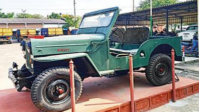 Jeep: Telangana: Willys Jeep at SCB workshop draws vintage connoisseurs | Hyderabad News - Times ...