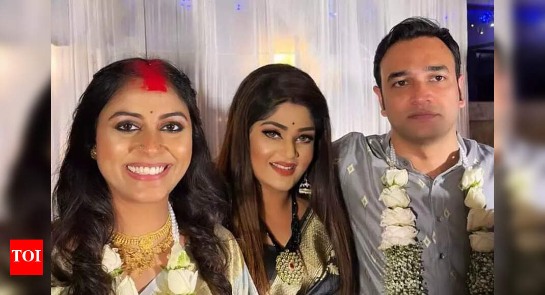 Bengali actress Saoli Chattopadhyay gets married - Times of India