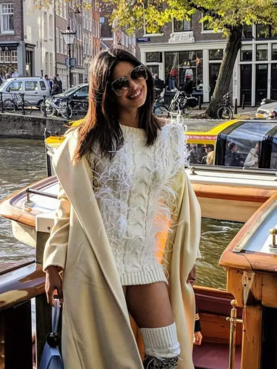Fashion tips from Bollywood celebs for winter jackets | Times Now