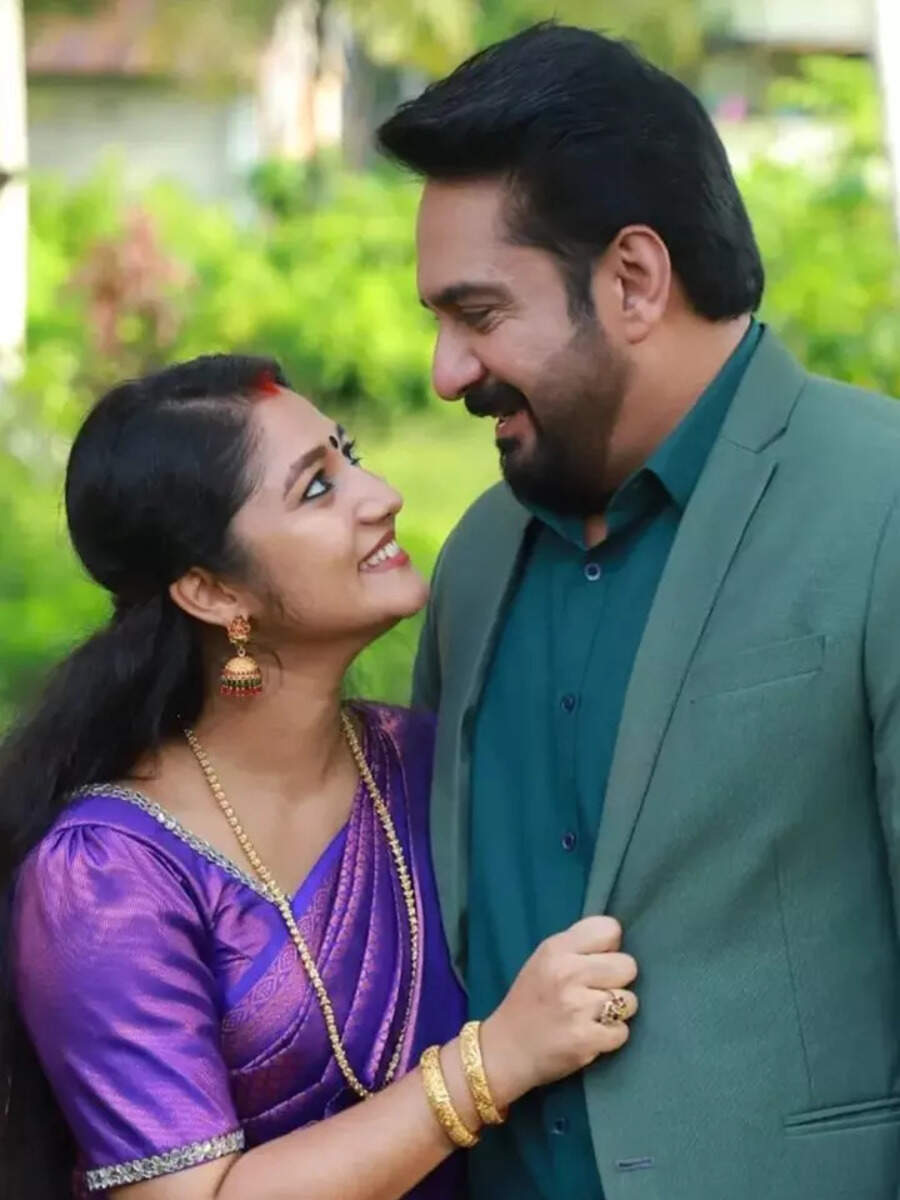 Candid pics of popular on-screen couple Ravi Varman and Sreelekshmi ...