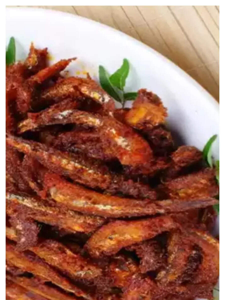 How to make South-Indian style Netholi Meen Fry at home | Times of India