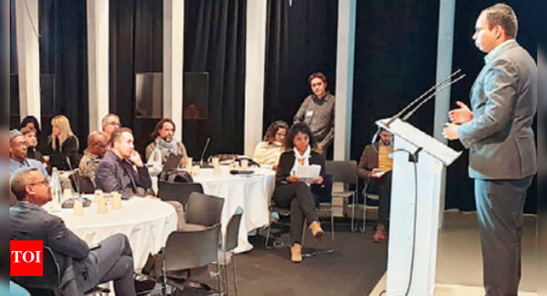 Bmc: Bmc Chief In Paris, Hopes To Get ‘funding For City Projects ...