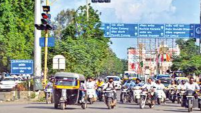 Nashik Municipal Corporation asks NHAI to get 5 traffic signals working ...