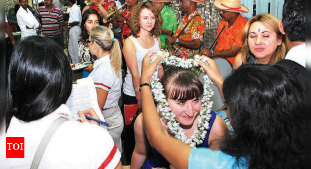 Goa: Russian arrivals on rise, but yet to match pre-pandemic numbers ...