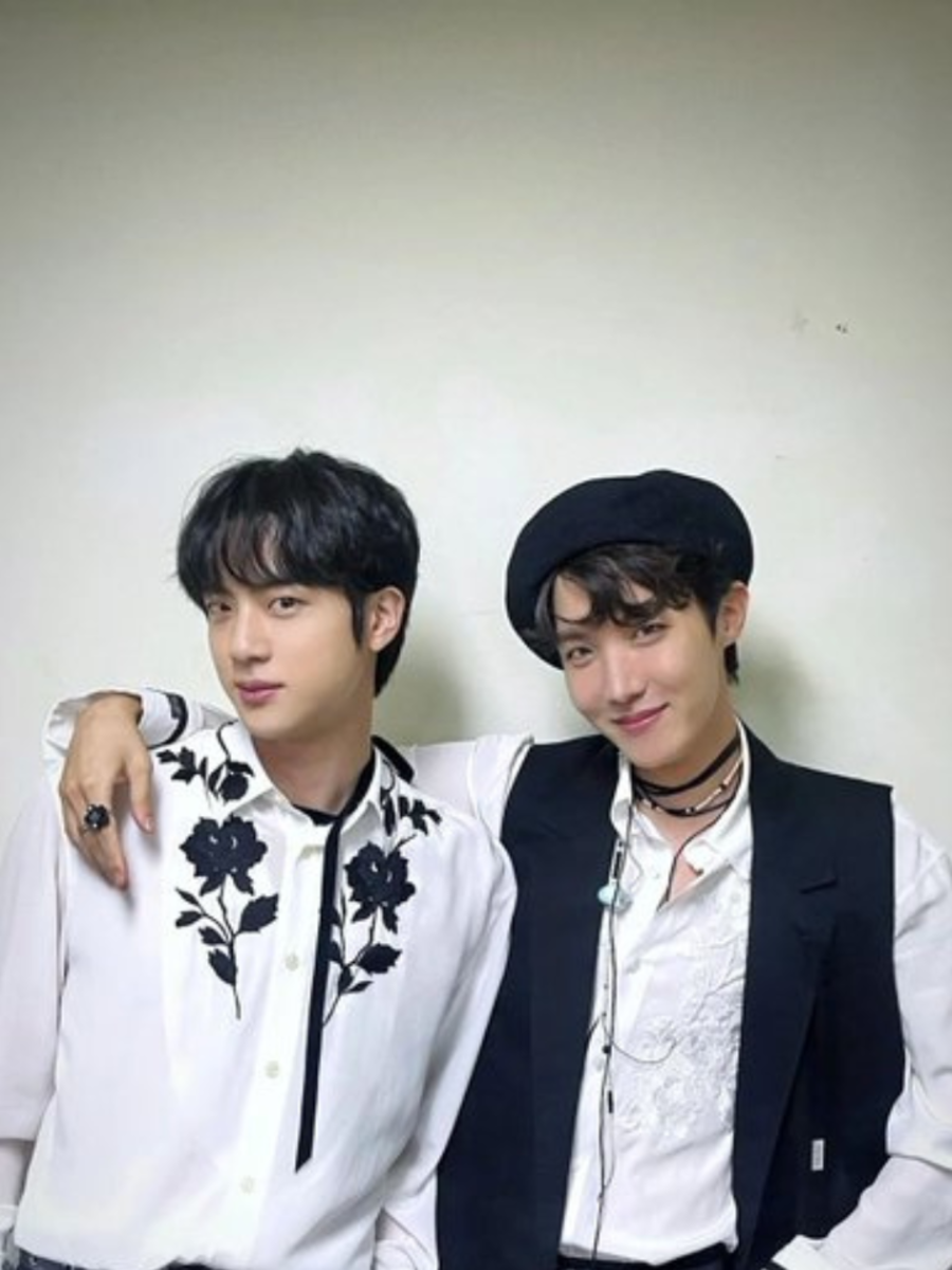 MAMA 2022: BTS' J-Hope calls Jin from stage ahead of military enlistment | Zoom TV