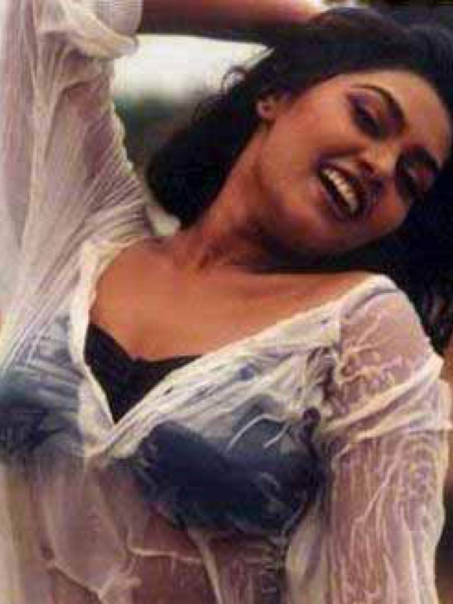 10 pictures that prove Silk Smitha is the dreamy girl! | Times of India