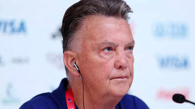 Van Gaal hits out at Dutch critics before USA World Cup clash ...