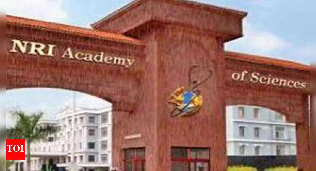 Nri Medical College: ED searches NRI medical college over hefty Covid ...