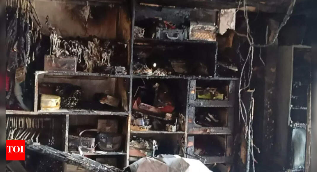 Fire in Mumbai high-rise, nobody injured | Mumbai News - Times of India