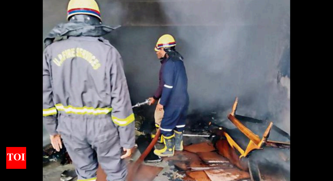 Shahberi: Fire Breaks Out In Shahberi Bldg, 50 Rescued | Ghaziabad News ...