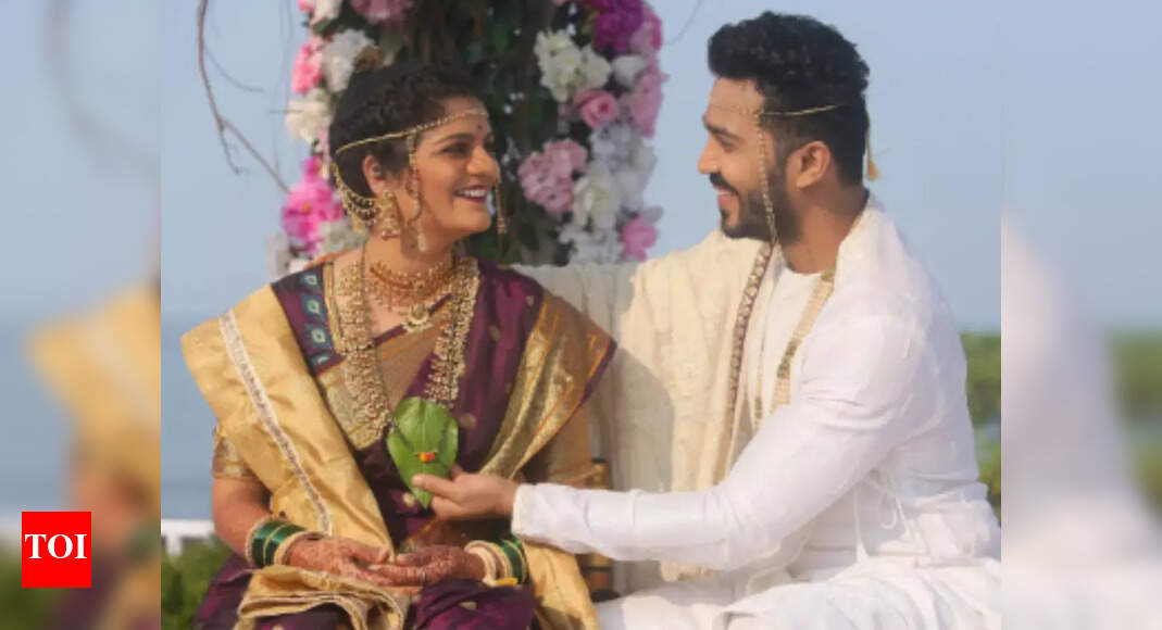 Majha Hoshil Na actor Aashay Kulkarni gets hitched to Saniya Godbole - Times of India
