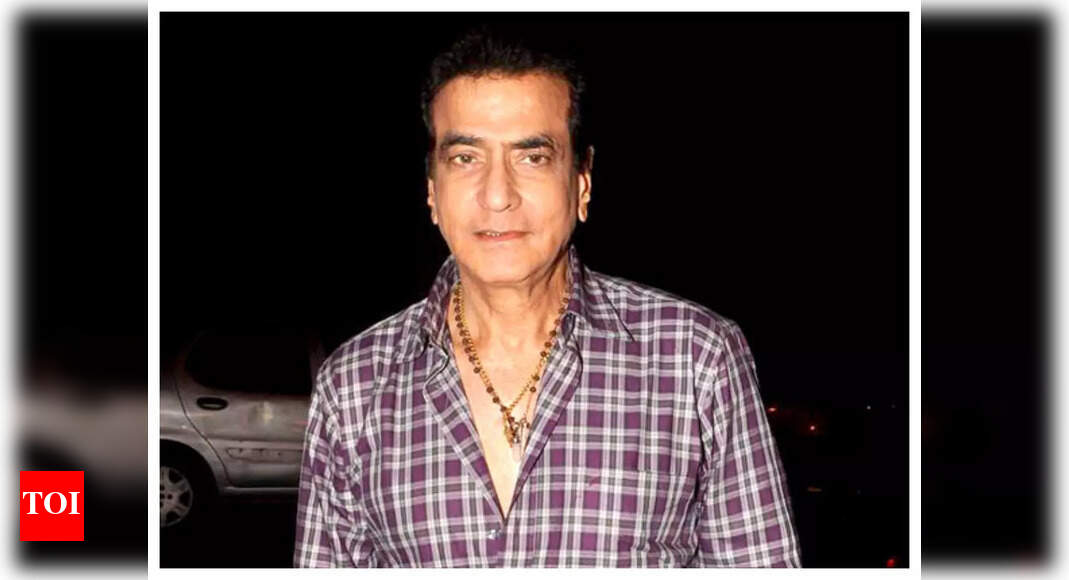 Jeetendra remembers how his mother brought food on sets of 'Sehra ...