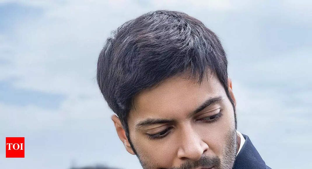 Ali Fazal finishes shooting for 'Mirzapur 3' - Times of India