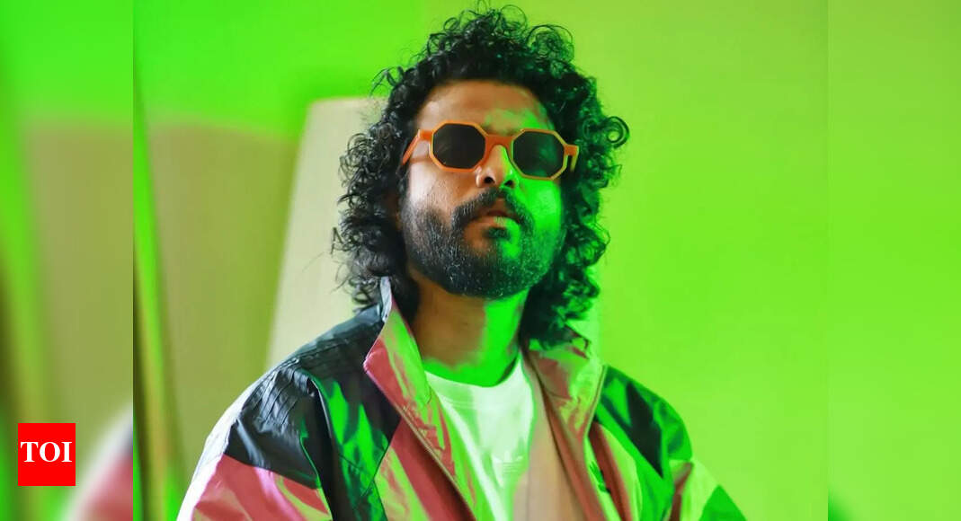 Neeraj Madhav’s 1 minute music ‘Kattanchaya’ is an instant hit ...
