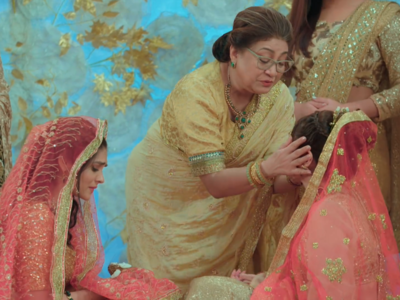 Yeh Rishta Kya Kehlata Hai update, December 6: Not Aarohi, Akshara is pregnant - Times of India