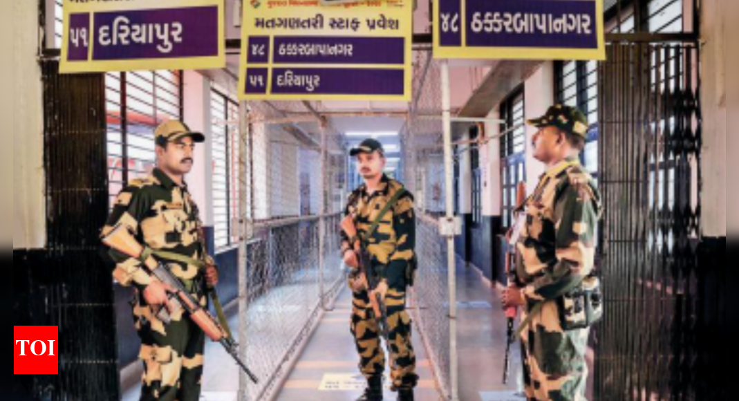 Juggernaut, Congress and debutant: Triangular focus on Gujarat election ...