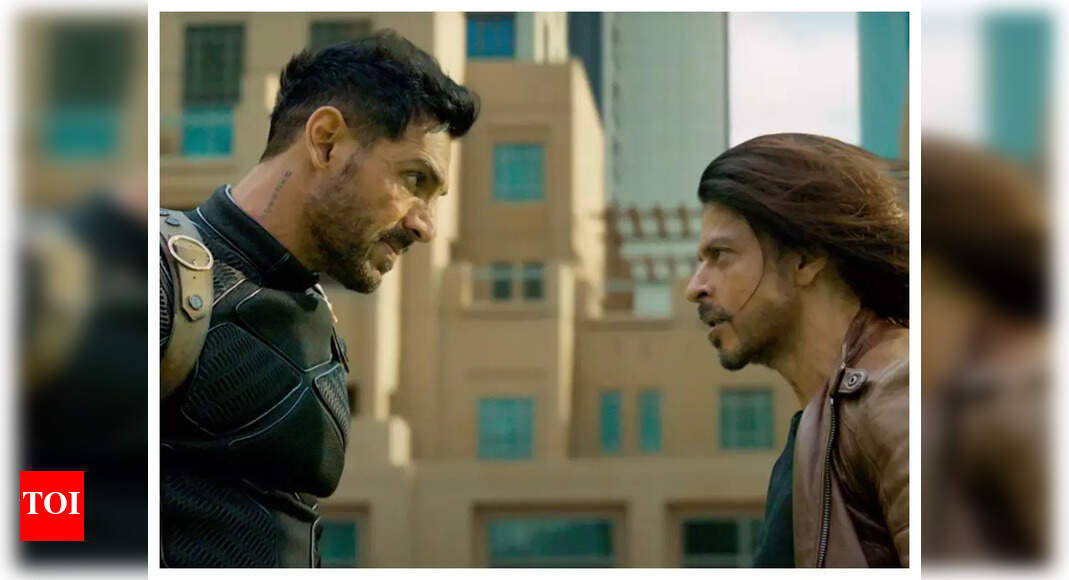 Shah Rukh Khan’s intense look in new ‘Pathaan’ poster leaves fans ...