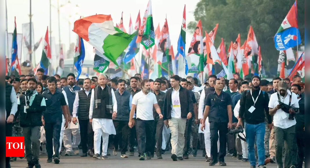 Rahul Gandhi begins 92nd day of Bharat Jodo Yatra from Kota city | India News - Times of India