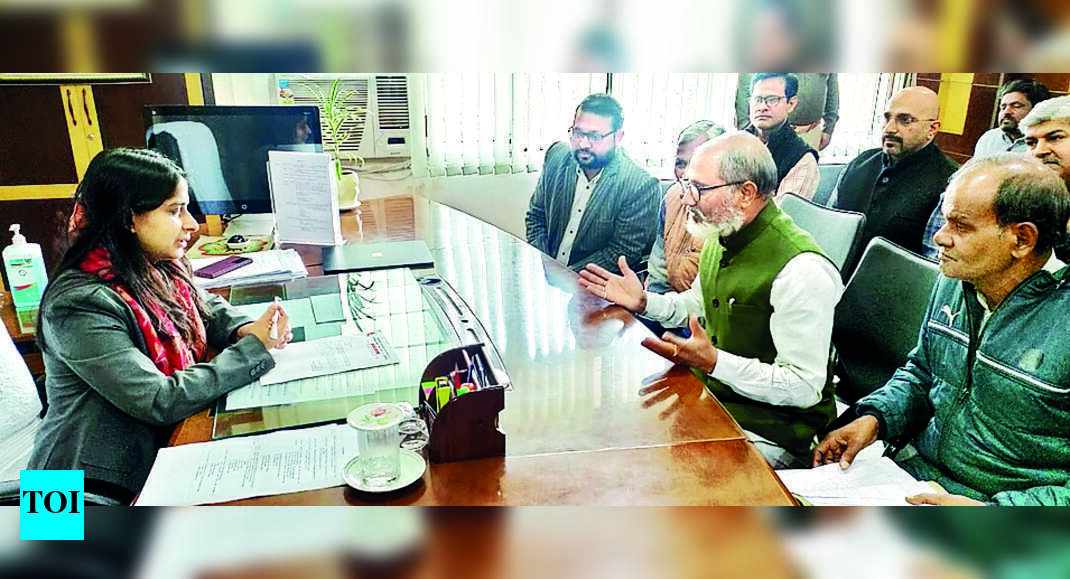 Regularise Daily Wagers In Civic Body, Says Bjp | Ludhiana News - Times ...