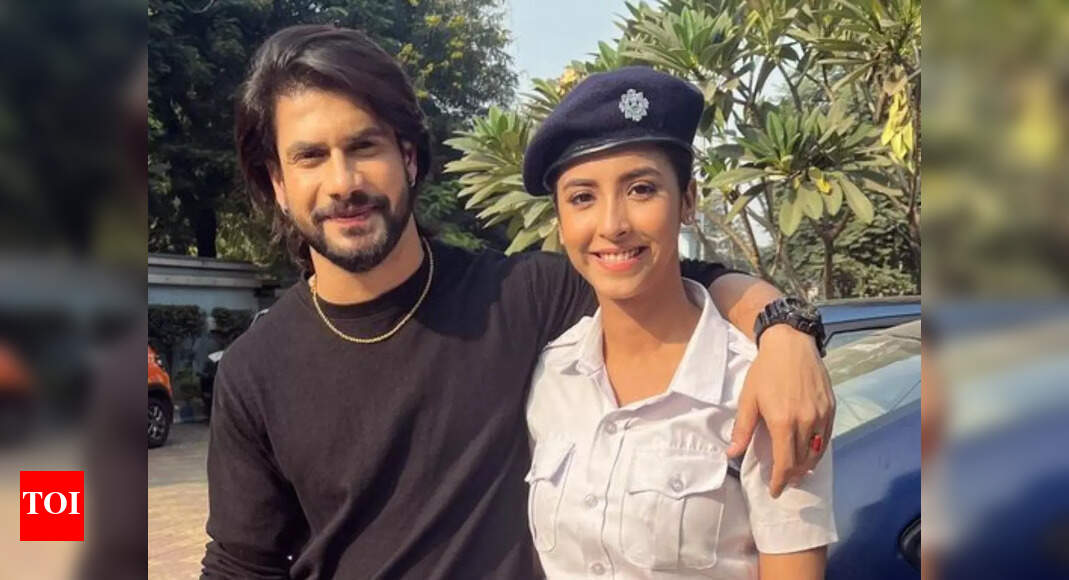 Actress Sohini Banerjee turns emotional while bidding goodbye to Tubri's character - Times of India