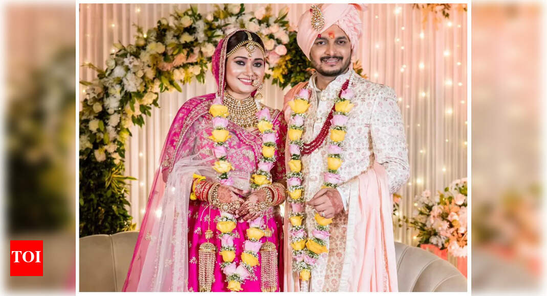 Meenakshi and I have a soulful connect, says Paritosh Tripathi who tied the knot with actress ...