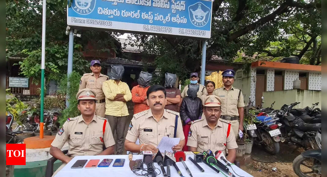 Andhra Pradesh: Chittoor police arrest four accused in murder case | Amaravati News - Times of India