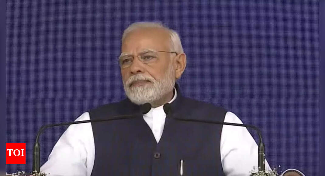 Mopa: 'Ease of travel to be ensured,' says Modi at Mopa Airport ...