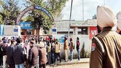 Punjab police station attack: SHO shifted | Chandigarh News - Times of India