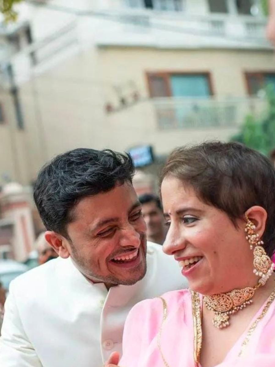 Decoding 39-year-old Guneet Monga's wedding look | Zoom TV