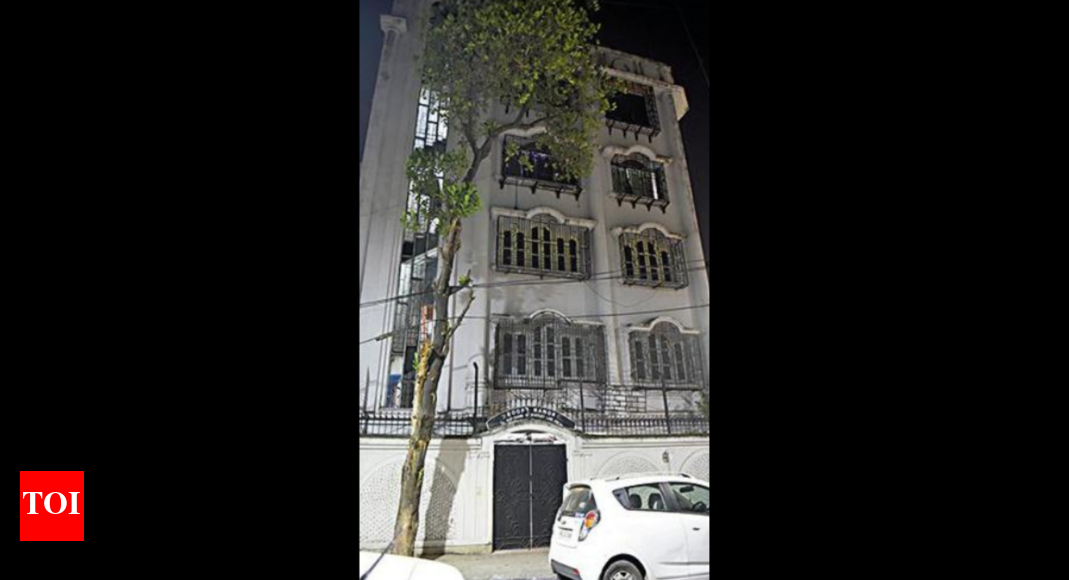 Special 26 in Bhowanipore: Fake CBI officers 'seize' Rs 30 lakh in ...