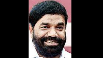 Congress: Vasavan's jibe on Congress sparks row | Thiruvananthapuram ...