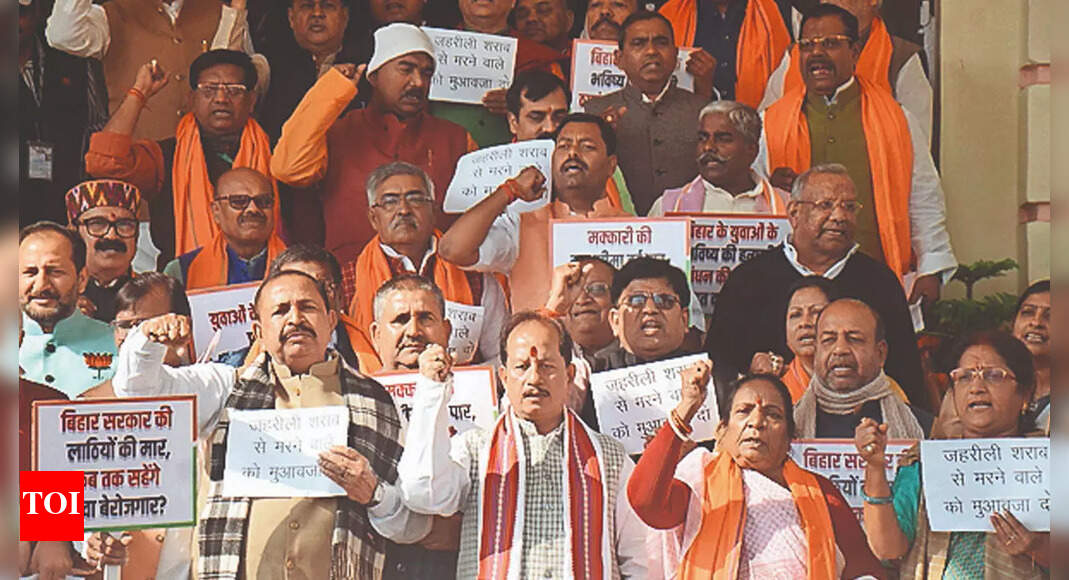 Bjp: Aggressive Bjp, Unsparing Allies Add To Nitish’s Worry | Patna ...