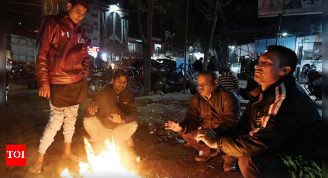 Bhopal: Plastic & Tyre Bonfires Make Bhopal Air Unfit To Breathe ...