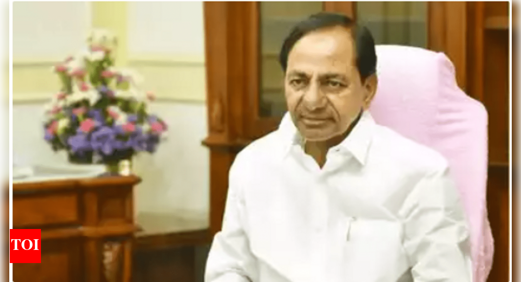 Charuni: Gurnam Singh Charuni at centre of Telangana CM K ...