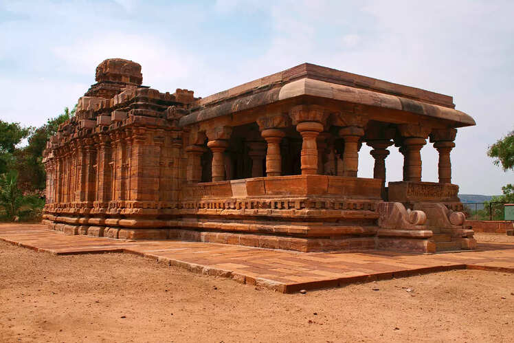 A day at the UNESCO heritage site of Pattadakal Temple | Times of India ...