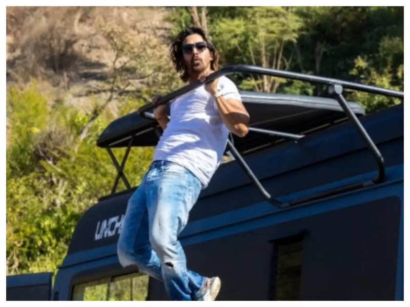 Harshvardhan Rane fulfills childhood dream, gifts himself a campervan ...